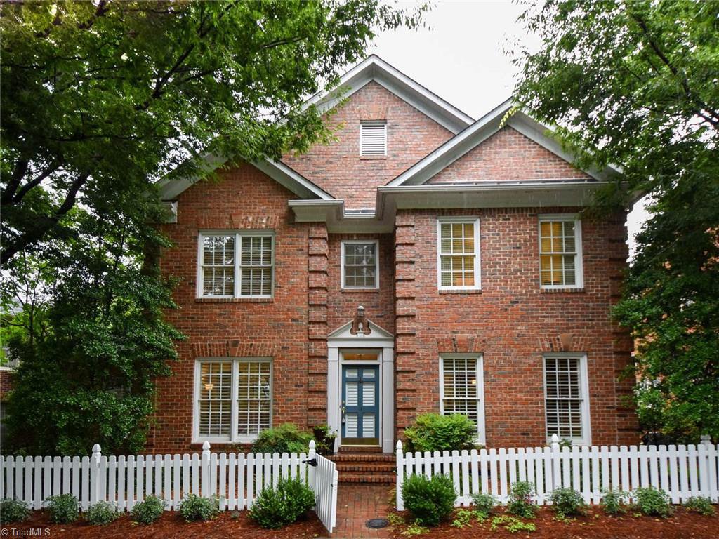 14 Checkerberry Square, Greensboro, 27455