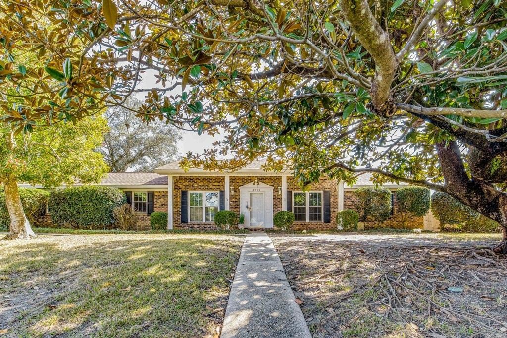 3990 Goya Dr, Pensacola FL 32504, Property Listing #620517,