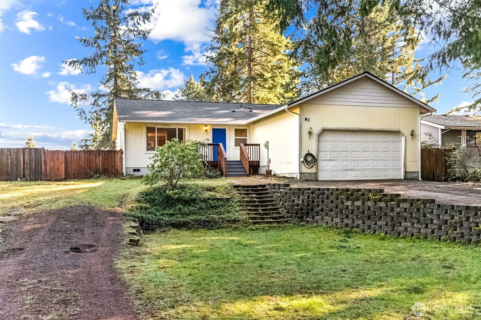 81 NE Santa Maria Lane, Belfair, WA 98528 | MLS # 2470633 Beards Cove
