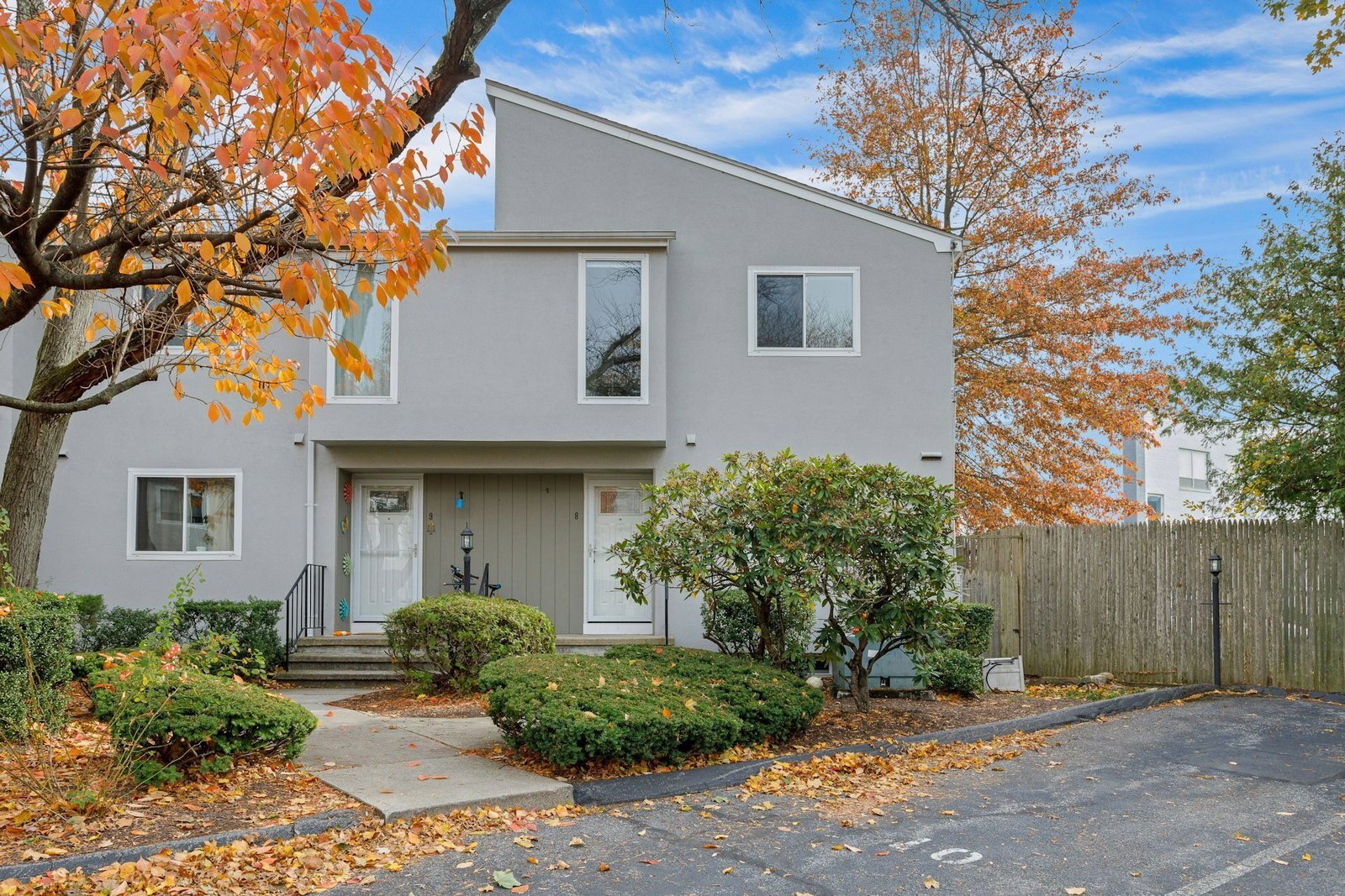 52 Randall Ave Unit APT 8, Stamford, 06905