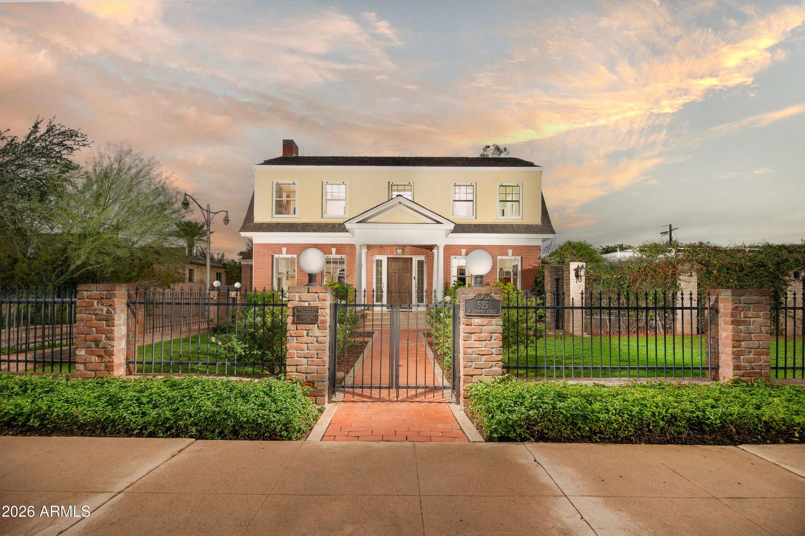 525 W Lynwood Street, Phoenix, Arizona 85003. 5 bedrooms 4 baths with ...