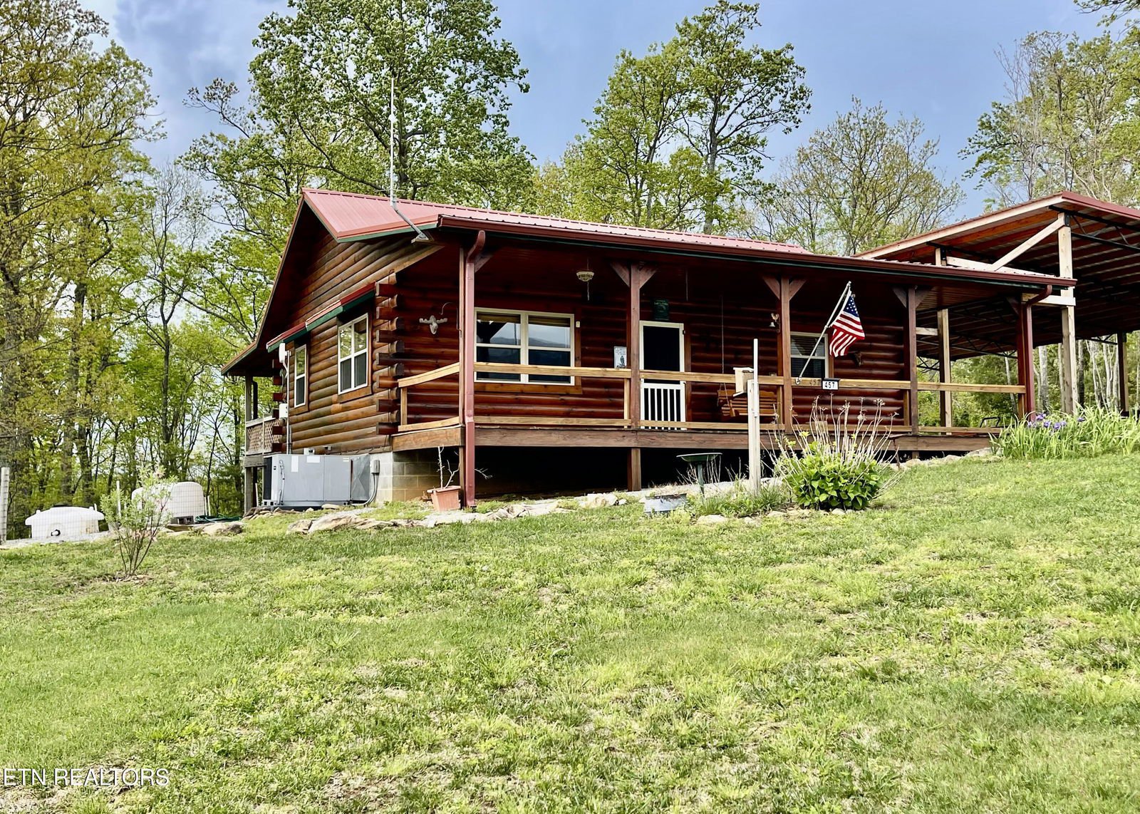 457 Smithfield Rd, Tellico Plains, 37385