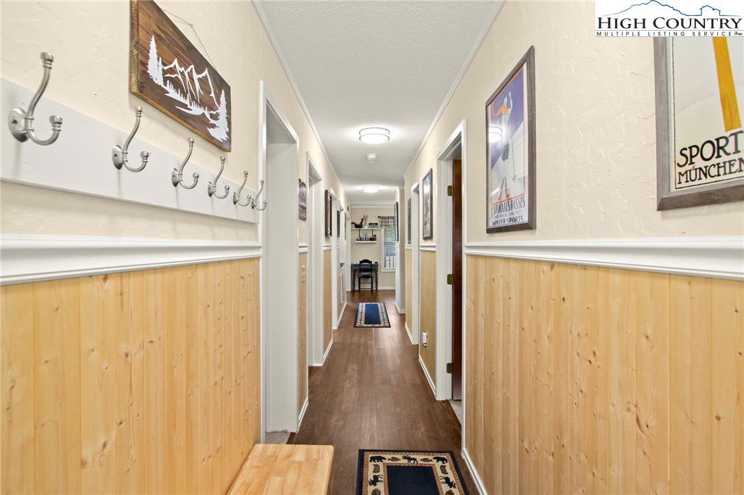 301 Pinnacle Inn Road Unit 2213, Beech Mountain, NC 28604 - MLS 250825