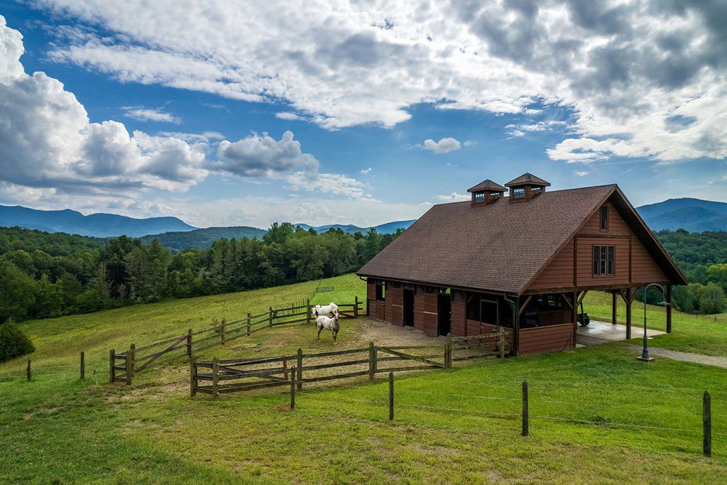 1727 Cherokee Trail, Young Harris, 30582