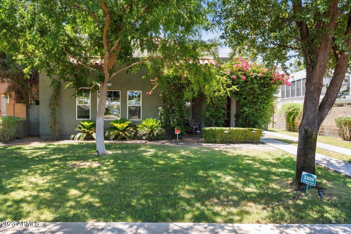 1409 E Flower Street, Phoenix, Arizona 85014. 3 bedrooms 2 baths with ...