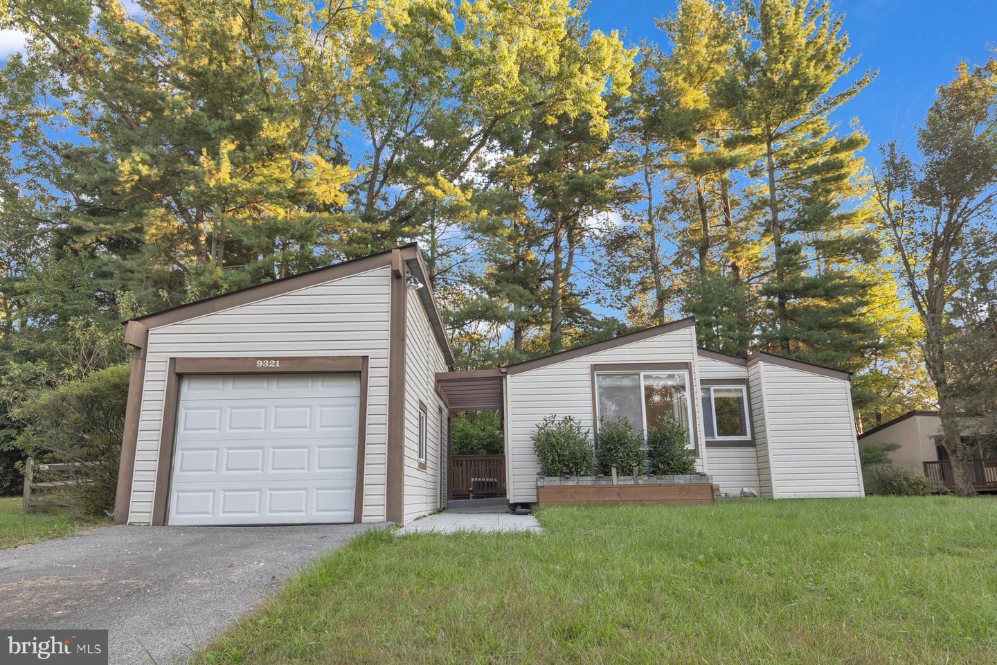 9321 Farewell Road, Columbia, 21045